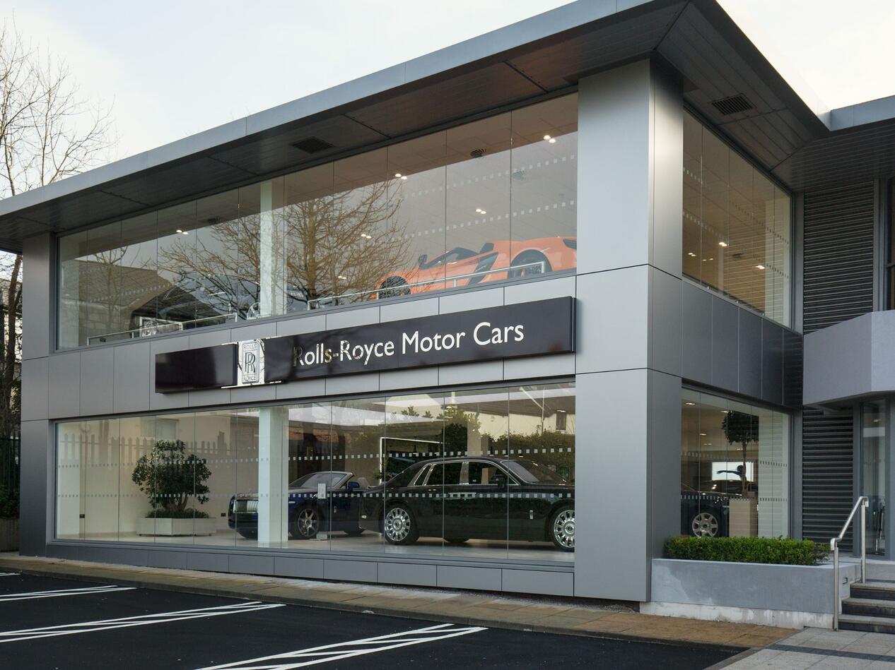 Rolls-Royce Motor Cars Manchester | Car dealership in Wilmslow | Autotrader