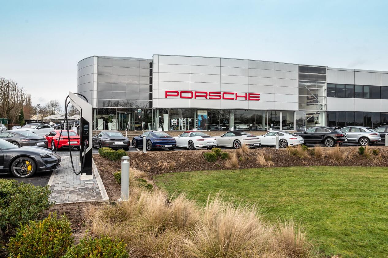 Porsche Centre Reading | Car dealership in Reading | AutoTrader