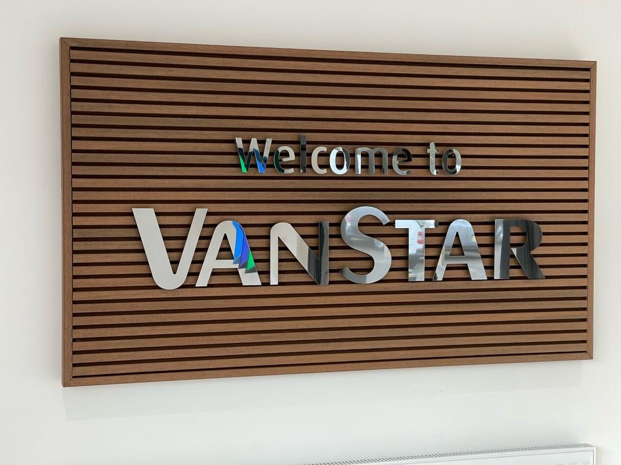 Vanstar Wakefield | Van dealership in Knottingley | Autotrader