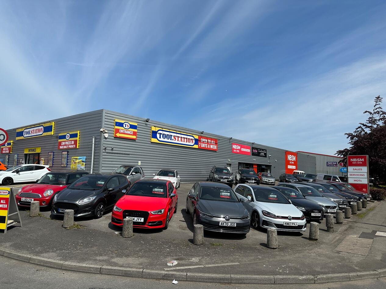 New Broad Street Motors Ltd | Van dealership in Barry | Autotrader