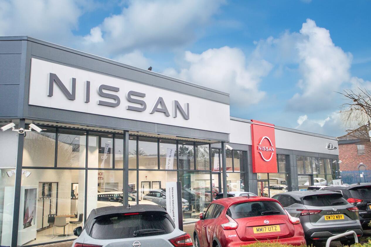 Arbury Nissan Leamington Spa | Car dealership in Leamington Spa ...
