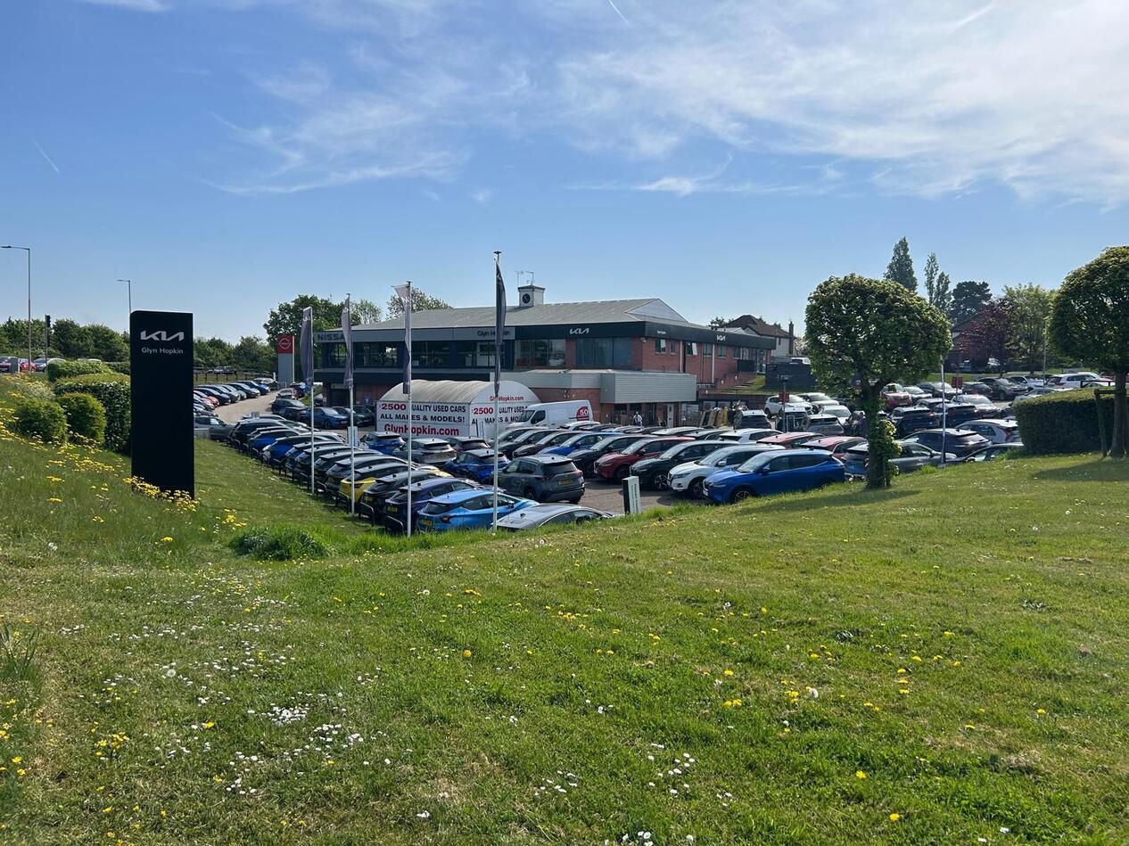 Glyn Hopkin Kia Colchester | Car dealership in Colchester | Autotrader