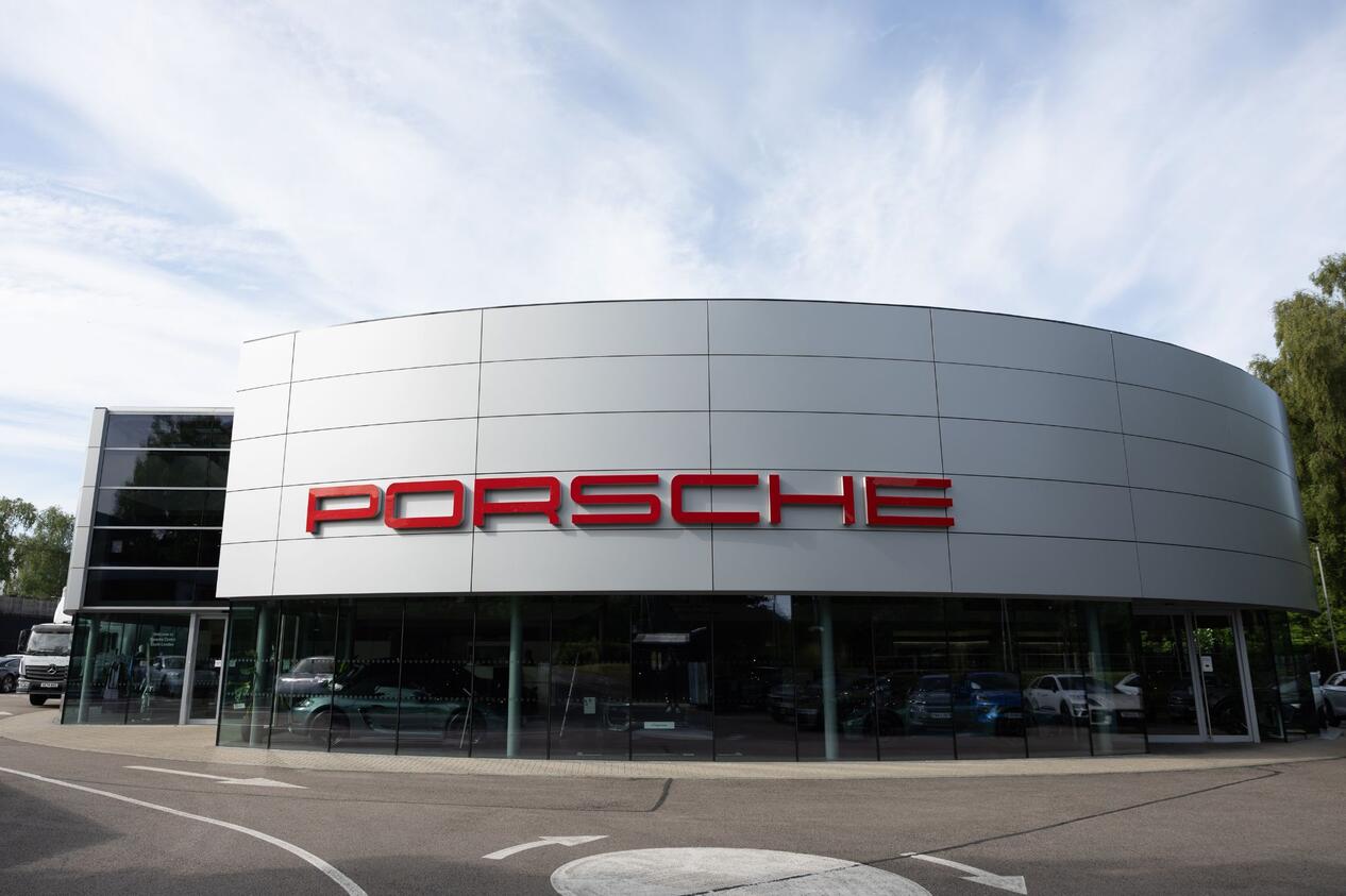 Porsche Centre South London | Car dealership in Sidcup | Autotrader
