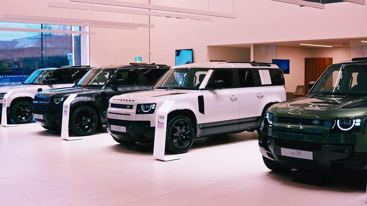 Southeast Motors Jaguar Land Rover Crawley | Car dealership in Crawley ...