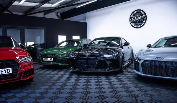 Oakmoore Car Company | Car dealership in Birmingham | AutoTrader