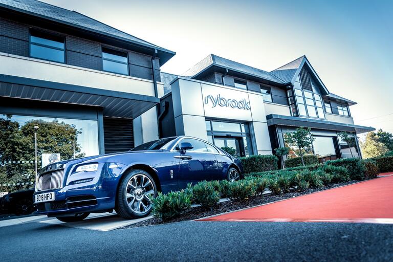 Rolls-Royce Motor Cars Birmingham | Car dealership in Solihull | AutoTrader