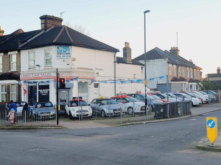 L D S M Ltd | Car dealership in Sydenham | Autotrader