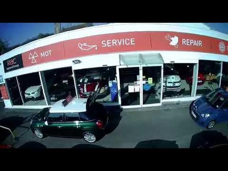 Autolink Vehicle Solutions | Car dealership in Bristol | Autotrader