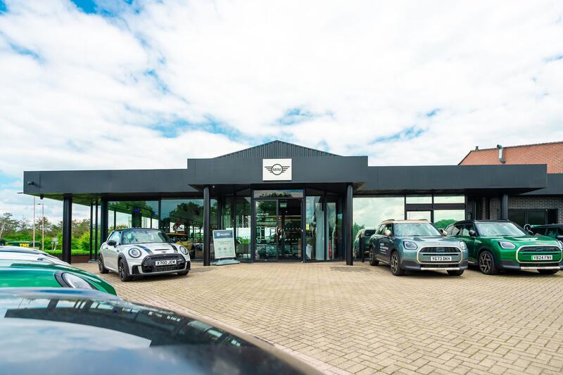 Group 1 Colchester MINI | Car dealership in Colchester | Autotrader