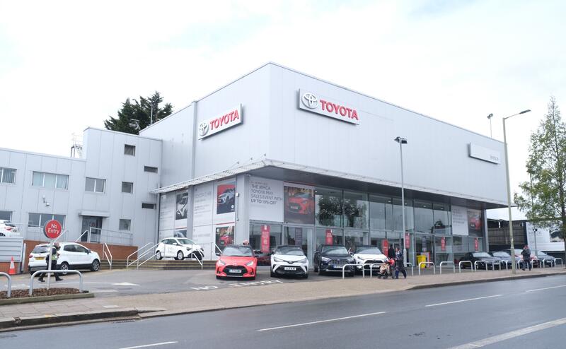Jemca Toyota Edgware Rd | Car dealership in London | AutoTrader