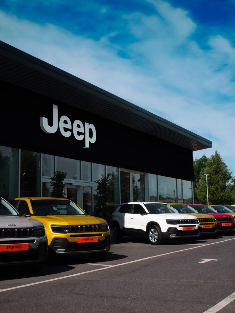 Snows Jeep Southampton | Car dealership in Southampton | Autotrader