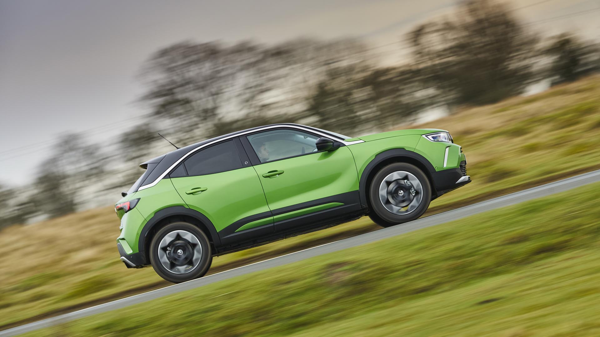 Vauxhall Mokka Electric Review & Prices 2023 | AutoTrader UK