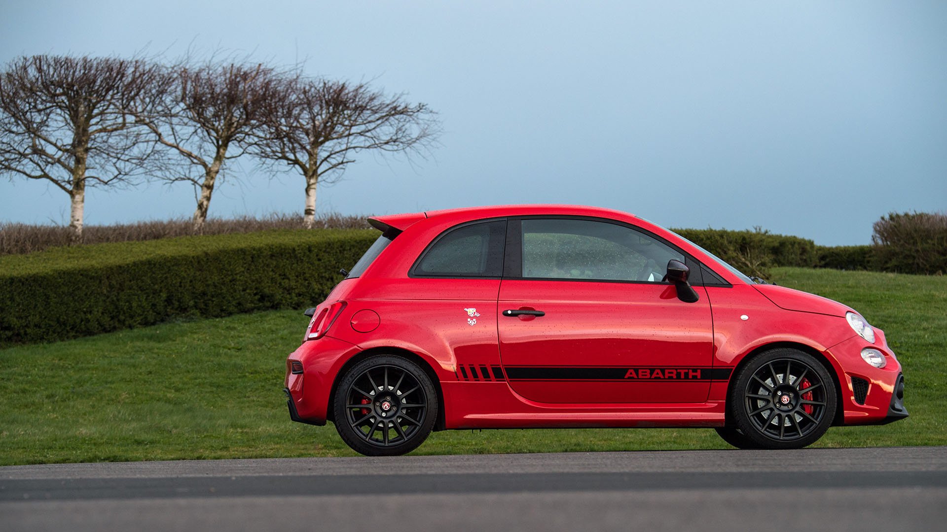 Abarth 595 hatchback (2016 - ) review | AutoTrader