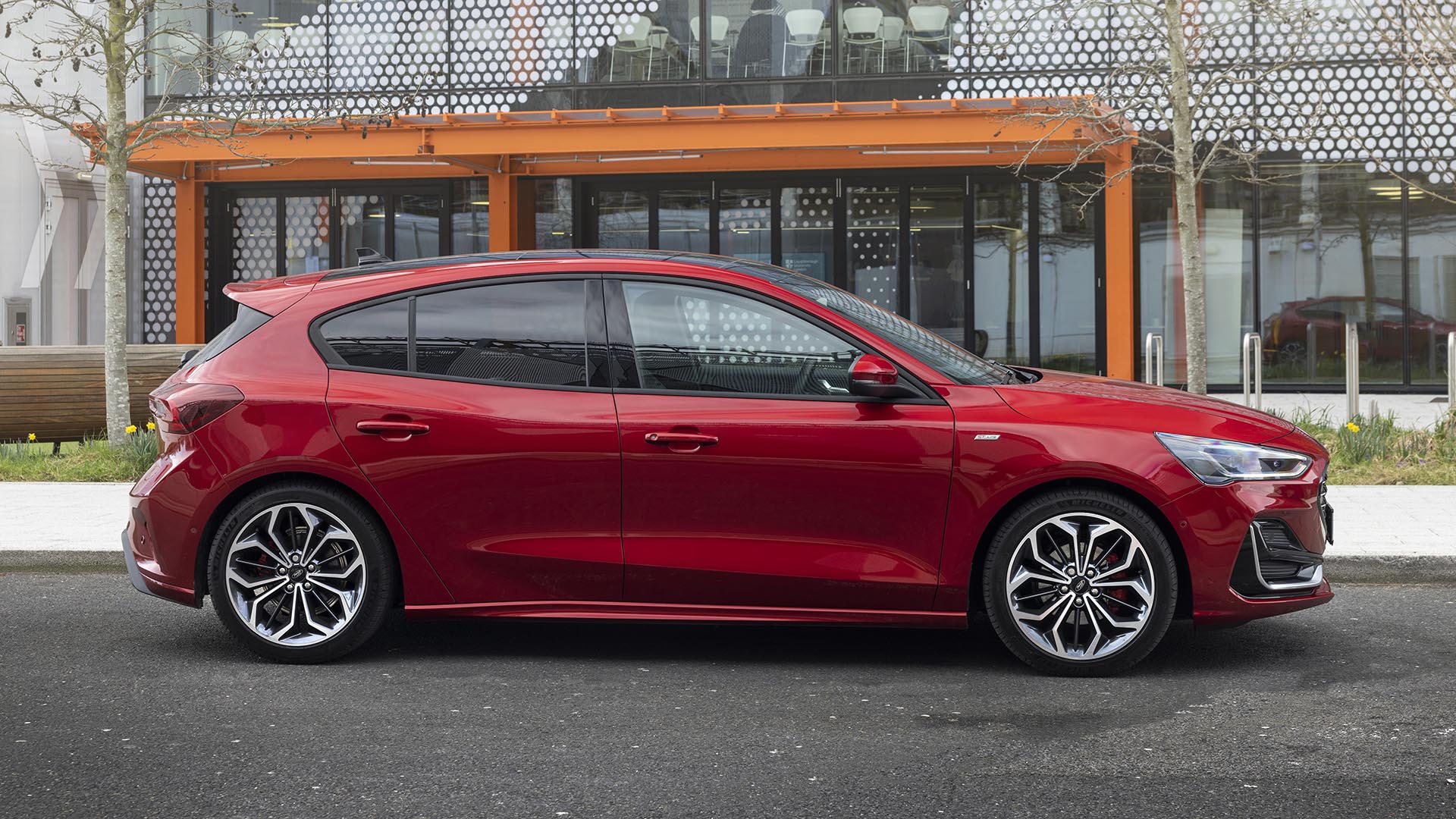 Ford Focus Review & Prices 2023 | AutoTrader UK