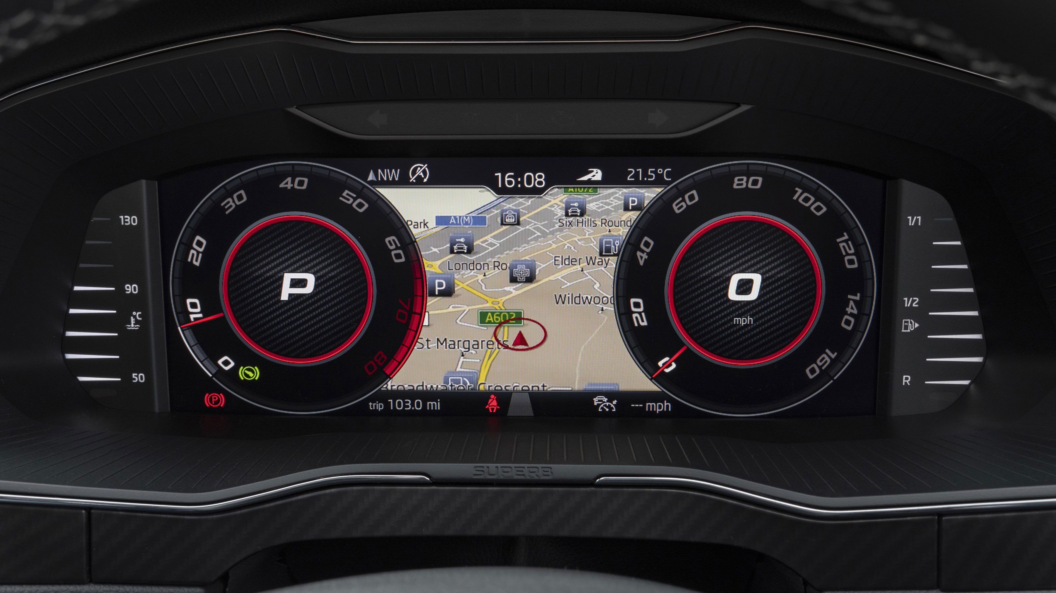 SKODA Superb Review & Prices 2023 | AutoTrader UK