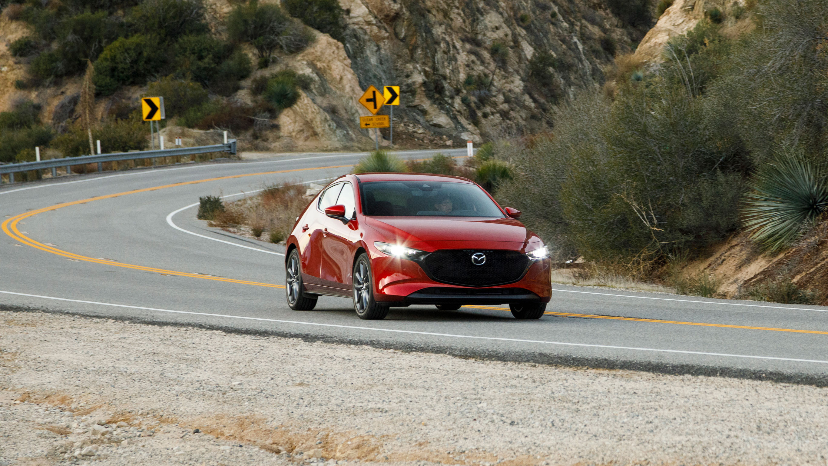 Mazda 3 Review & Prices 2023 | AutoTrader UK