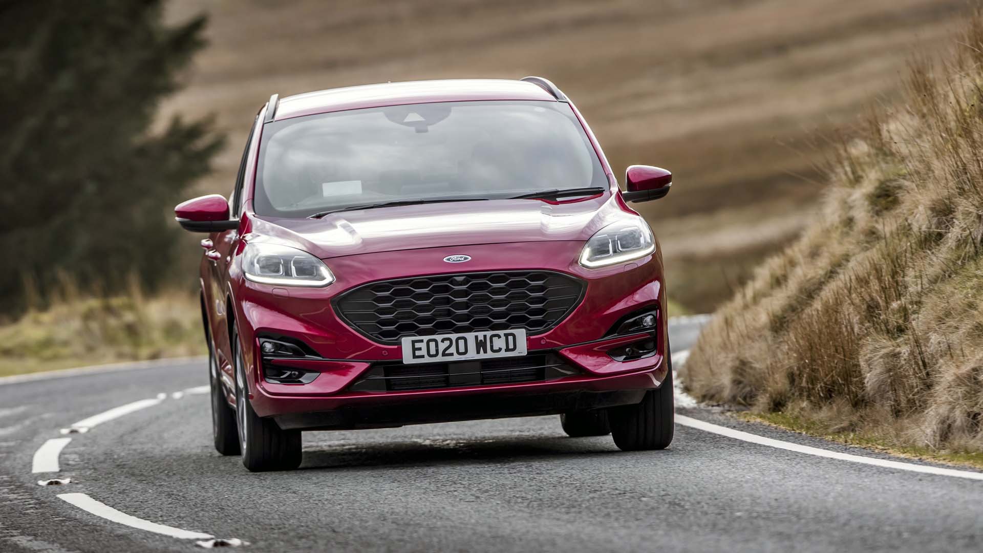 Ford Kuga Review & Prices 2023 | AutoTrader UK