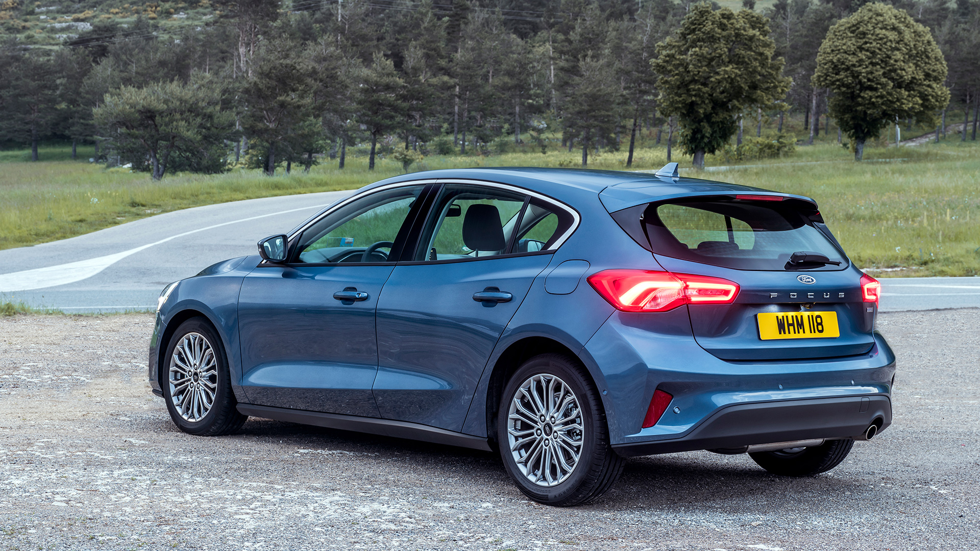 Ford Focus Review & Prices 2023 | AutoTrader UK