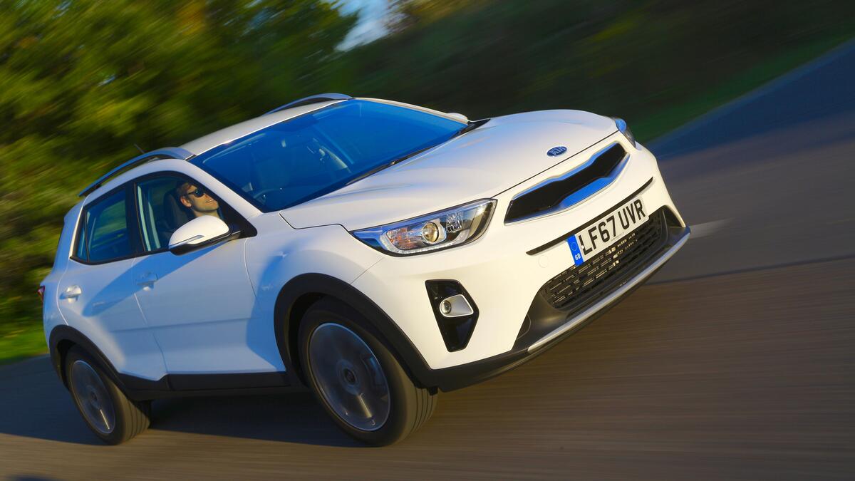 Kia Stonic hatchback (2017 - ) review | Auto Trader UK