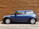 MINI Hatch First Hatchback (2010 - ) review | Auto Trader UK