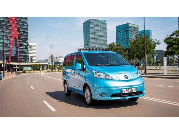 Nissan MPV Classic cars for sale | AutoTrader UK