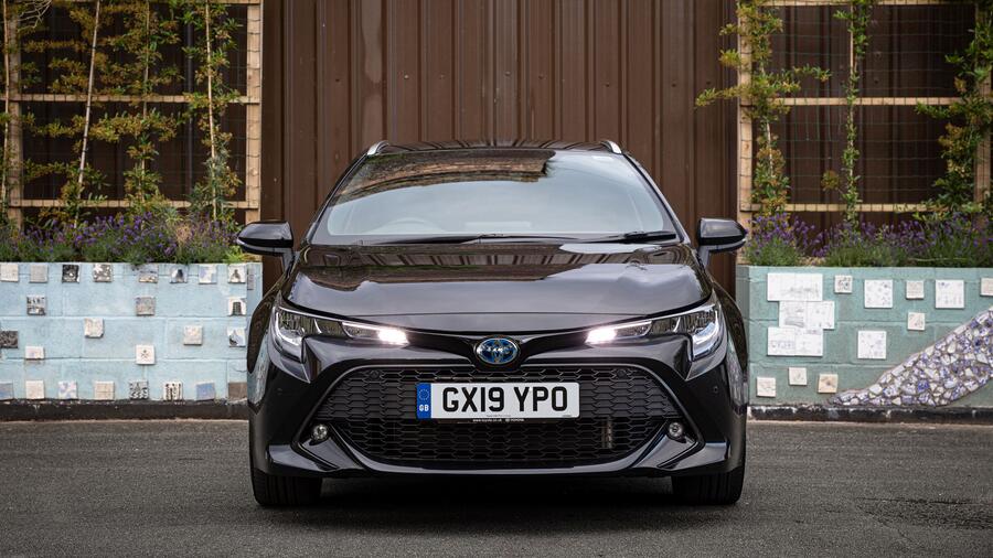 Toyota Corolla Touring Sports estate (2019 - ) review | Auto Trader UK