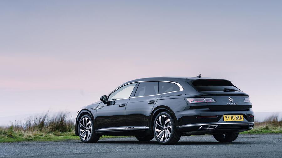 Volkswagen Arteon Estate (2020 - ) review | Auto Trader UK