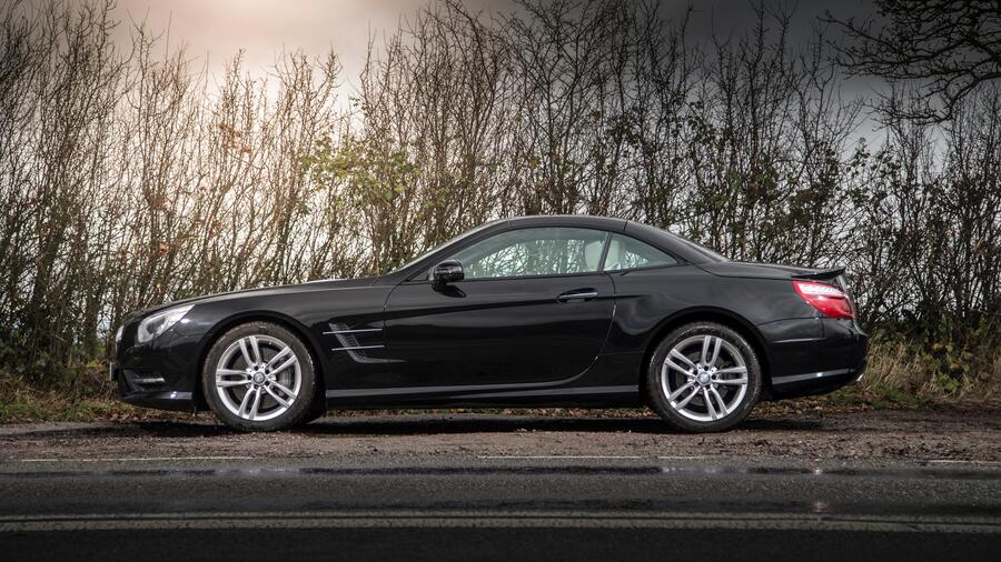 Mercedes-Benz SL Class Convertible (2012 - ) review | Auto Trader UK