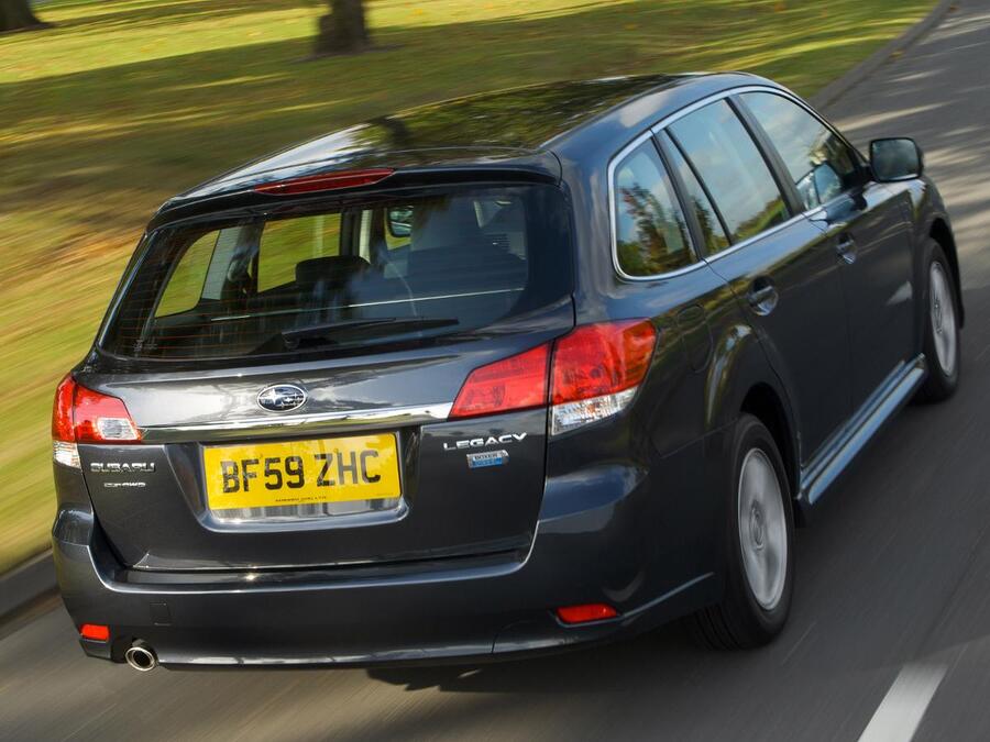 Subaru Legacy estate (2009 – ) review | Auto Trader UK