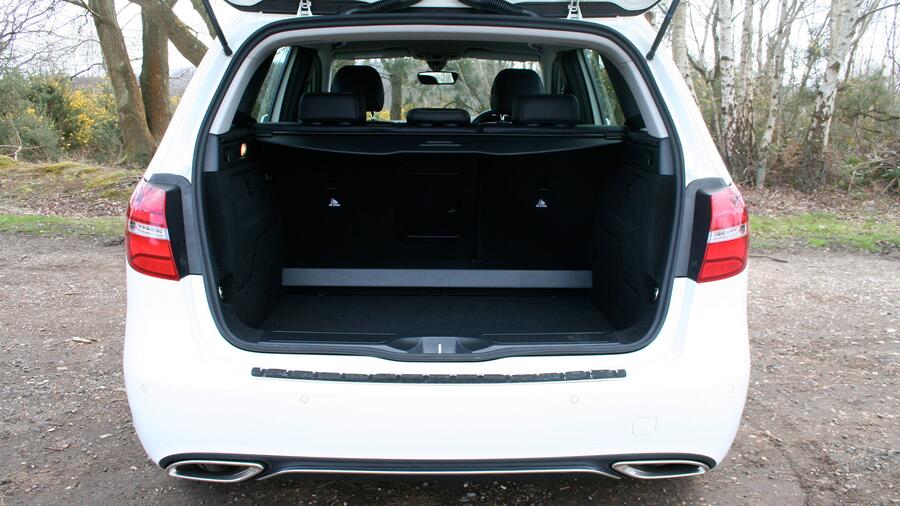 Mercedes-Benz B Class Hatchback (2011 - ) review | Auto Trader UK