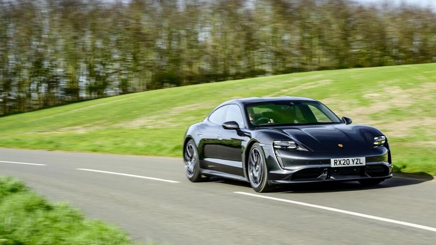 Porsche Taycan Saloon (2019 - ) review | Auto Trader UK