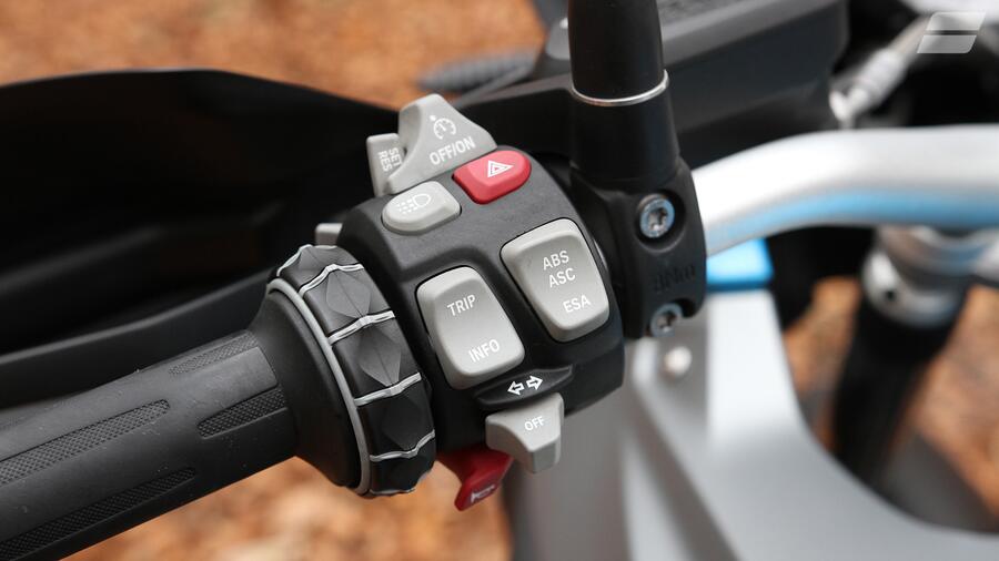 BMW R1200GS Adventure Adventure (2006 - 2016) review | Auto Trader UK