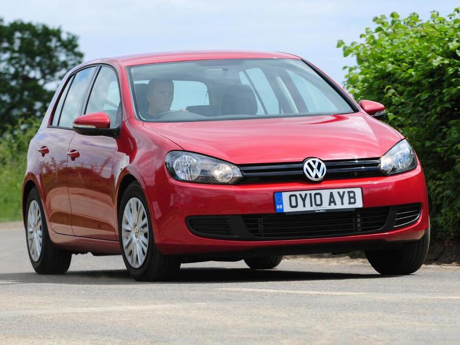 Volkswagen Golf Hatchback (2008 - 2013) review | Auto Trader UK