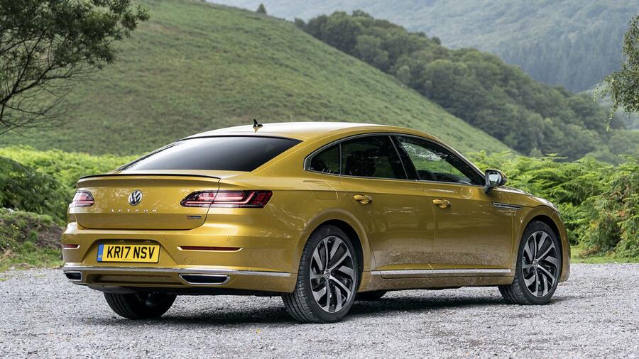Volkswagen Arteon Saloon (2017 - ) review | Auto Trader UK
