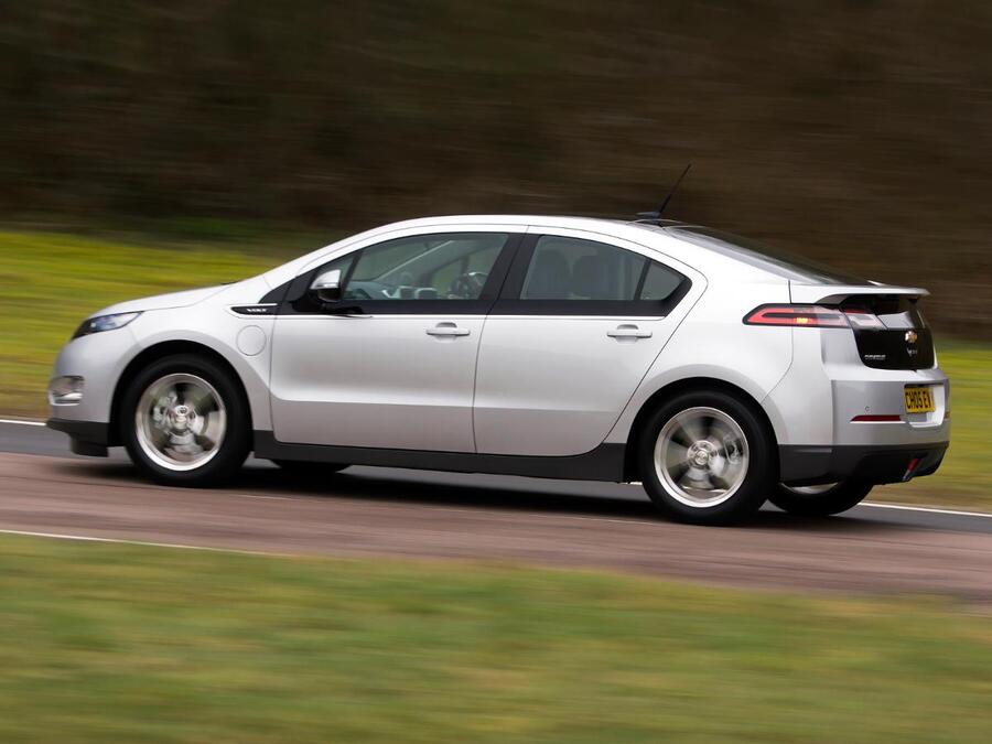 Chevrolet Volt Hatchback (2012 - 2013) review | Auto Trader UK