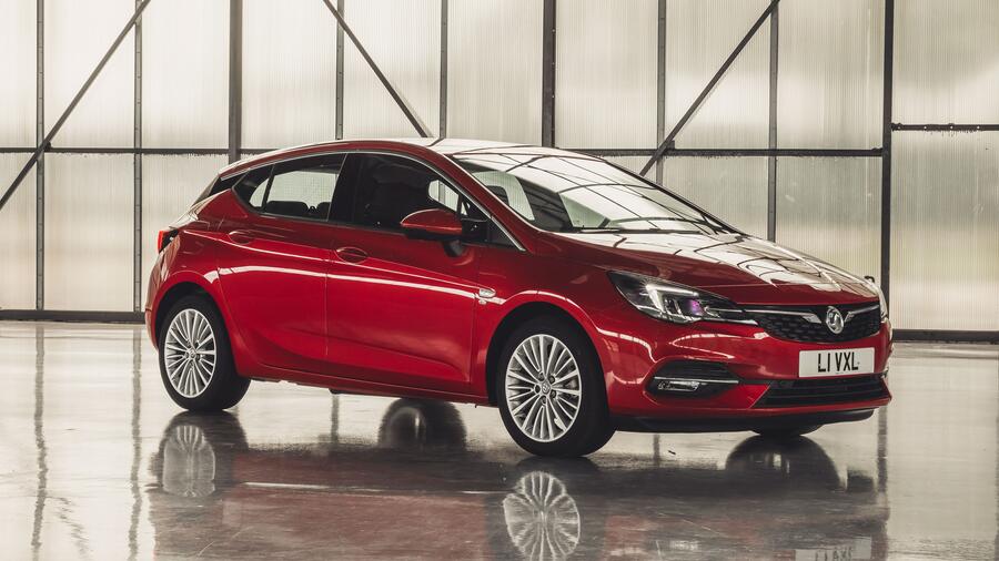 Vauxhall Astra hatchback (2019 - ) review | Auto Trader UK